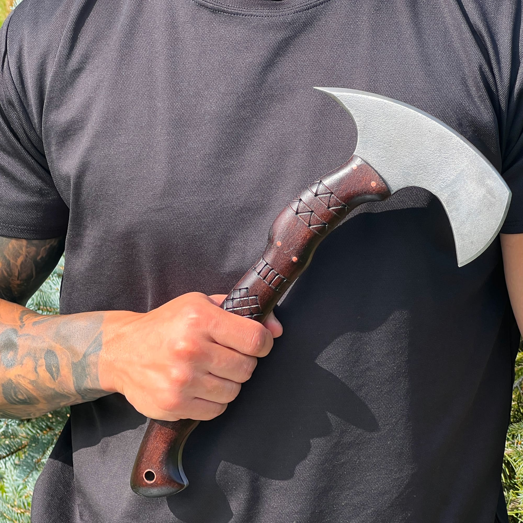 Nanook Tomahawk With Carved Handle - Norse Spirit
